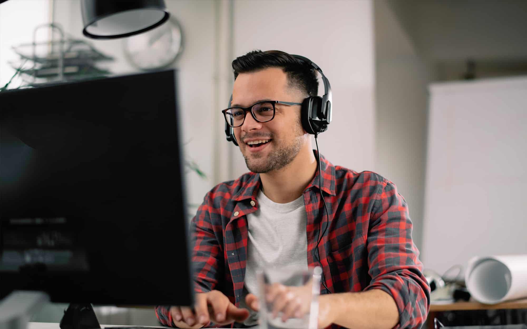 Outsourced Communication Strategies | SYSTEMSEVEN